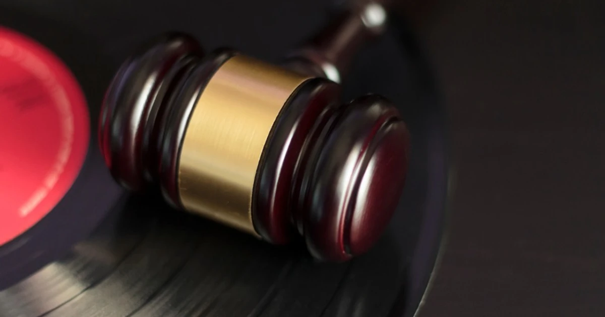 How Does Music Copyright Law Work For Cover Songs? Avoid Legal Mistakes ...